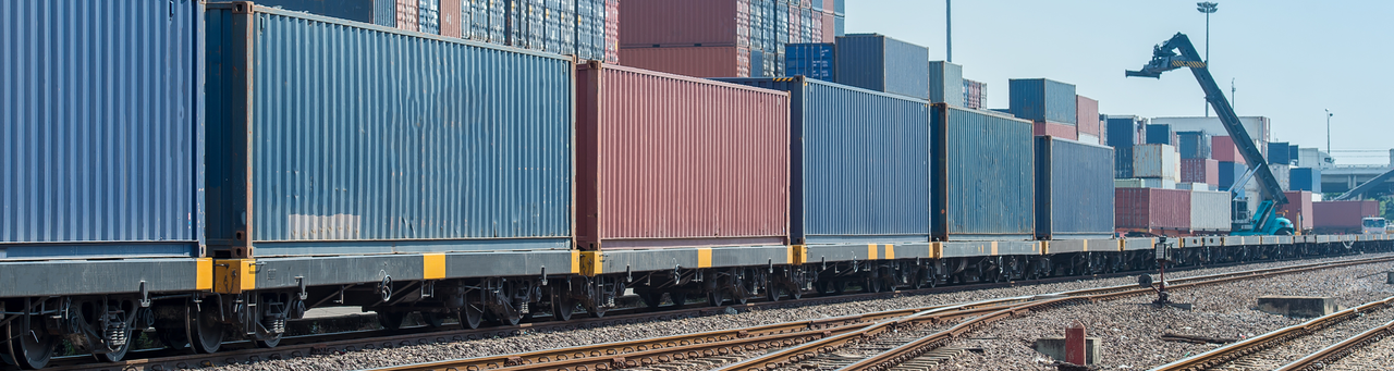 Rail freight for industrial logistics | WR Logistics